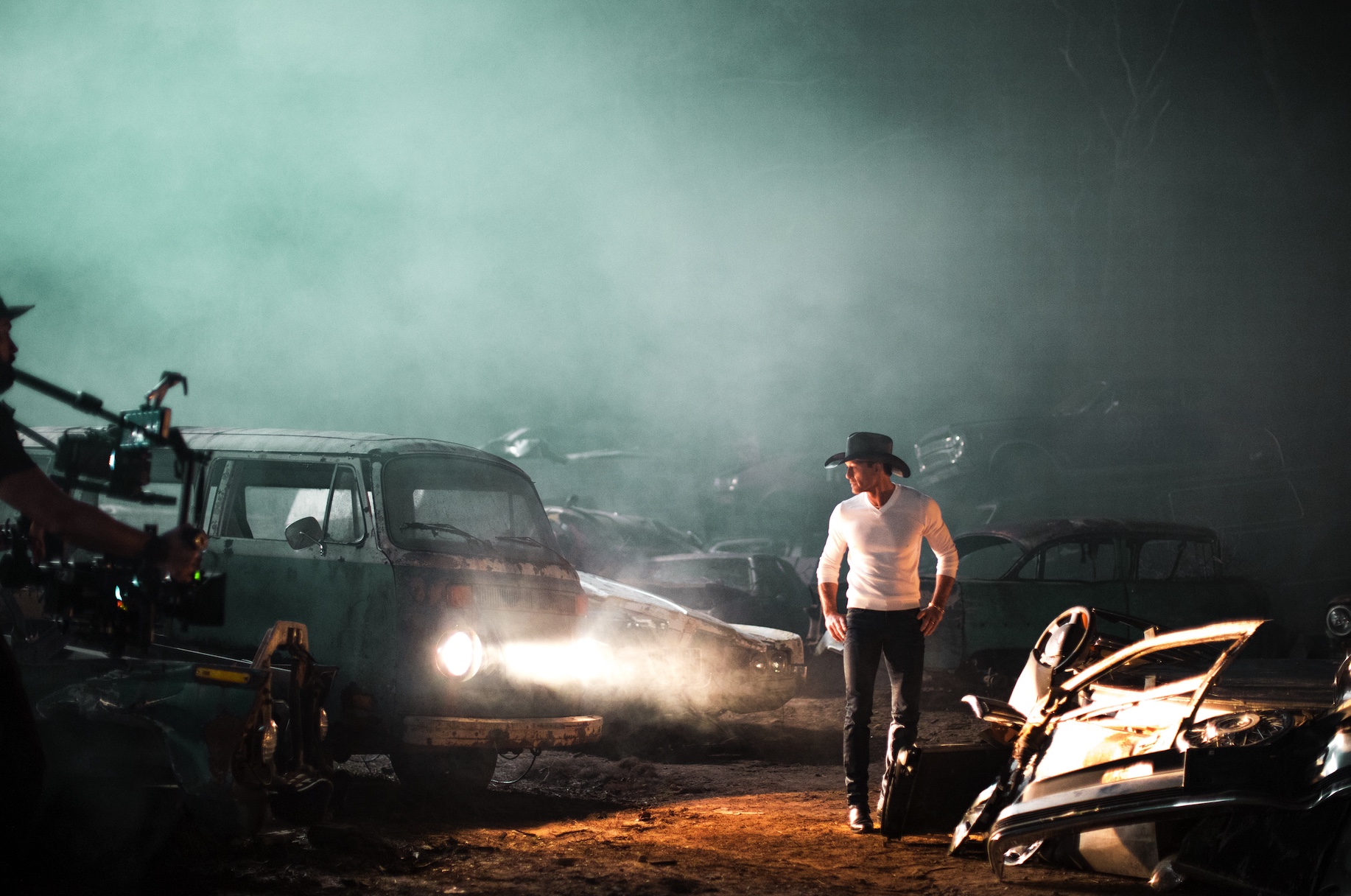 Album Review – Tim McGraw ‘Standing Room Only’ | Country Lowdown