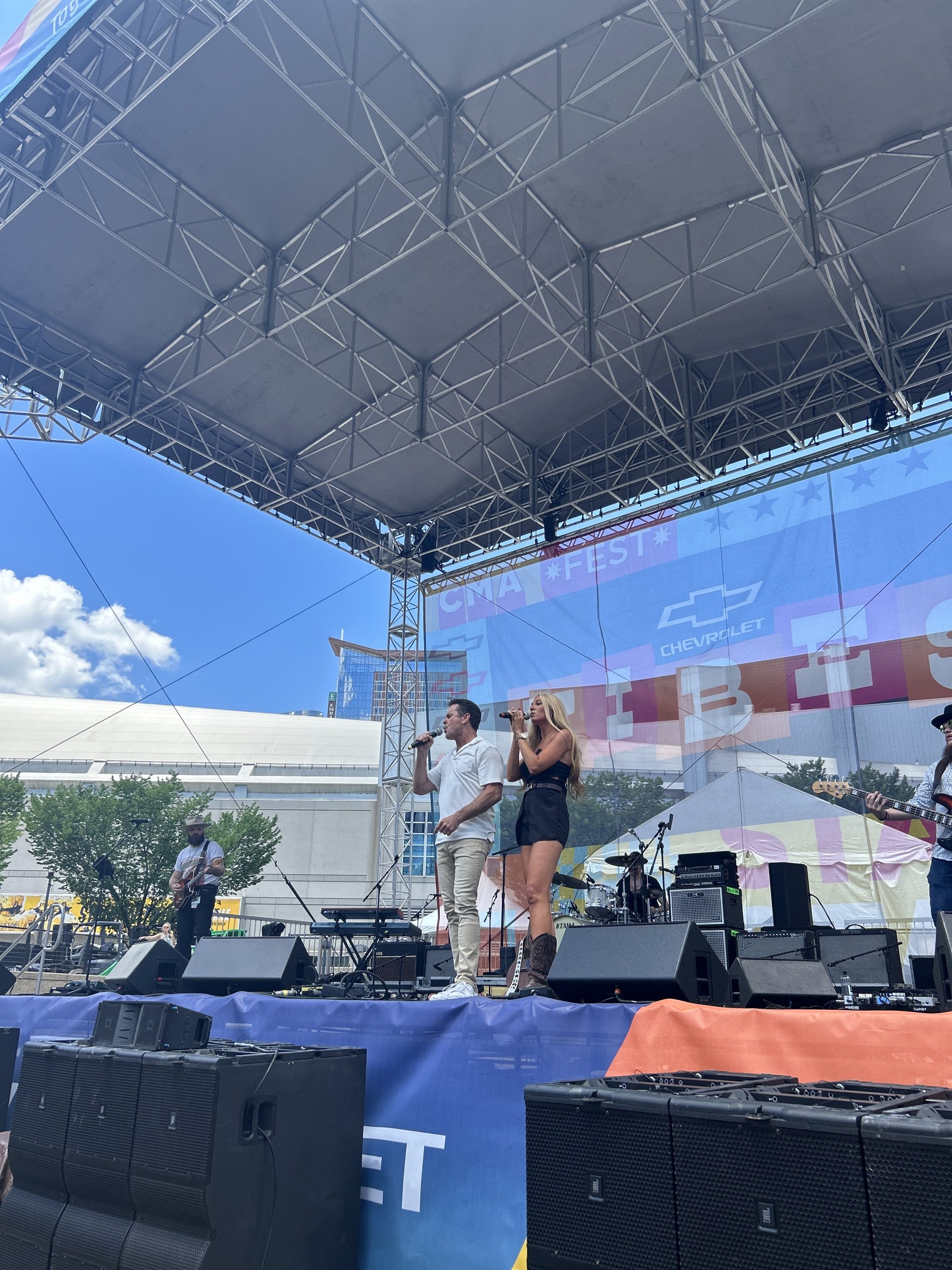 Julia Cole Lights Up CMA Fest | Country Lowdown